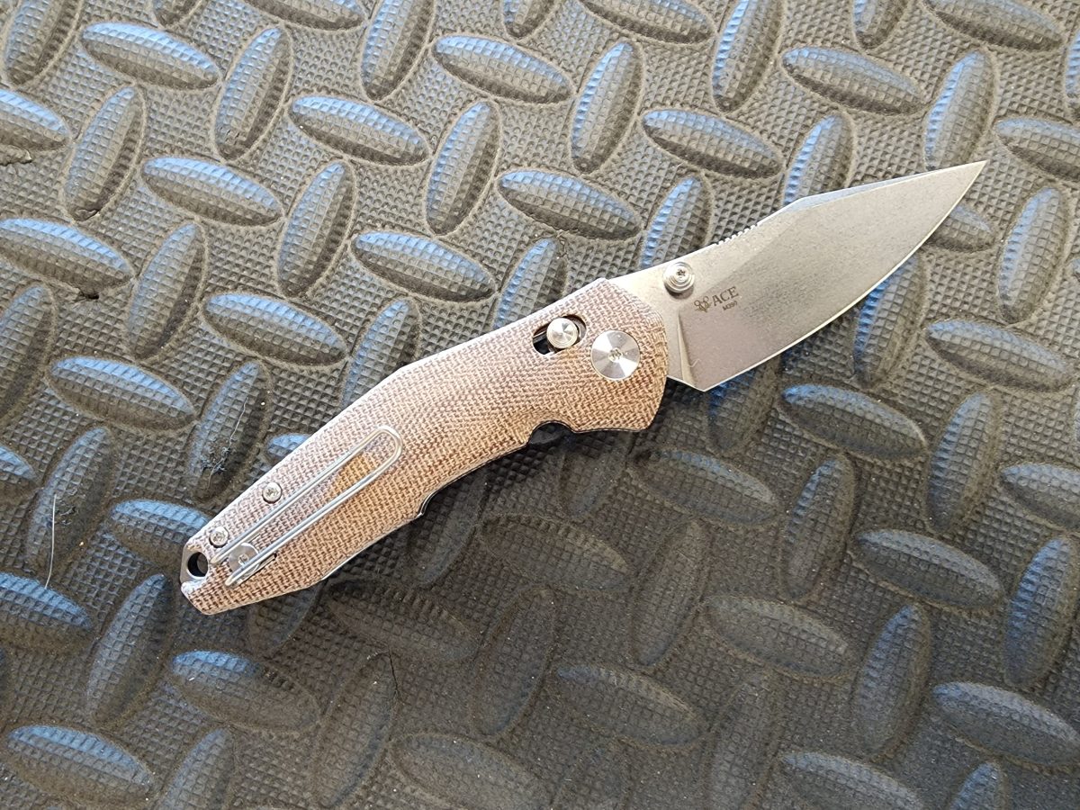 GiantMouse ACE Nazca Cross Bar Lock Natural Canvas Micarta M390 3.2 ...