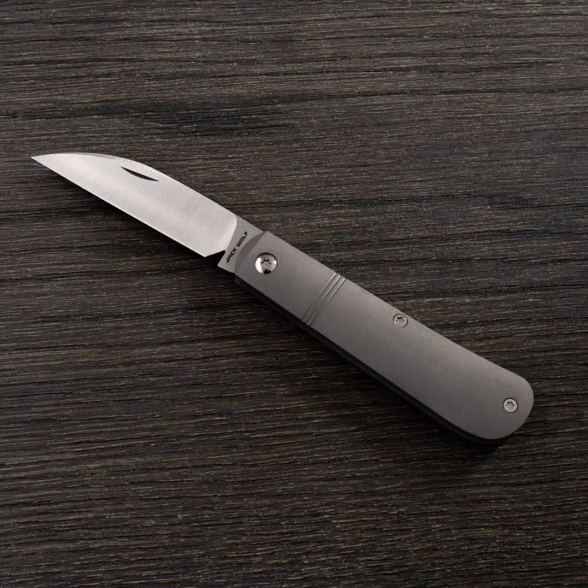 Jack Wolf Knives Laid Back Jack Smooth Titanium S90V Belt Satin - DNK ...