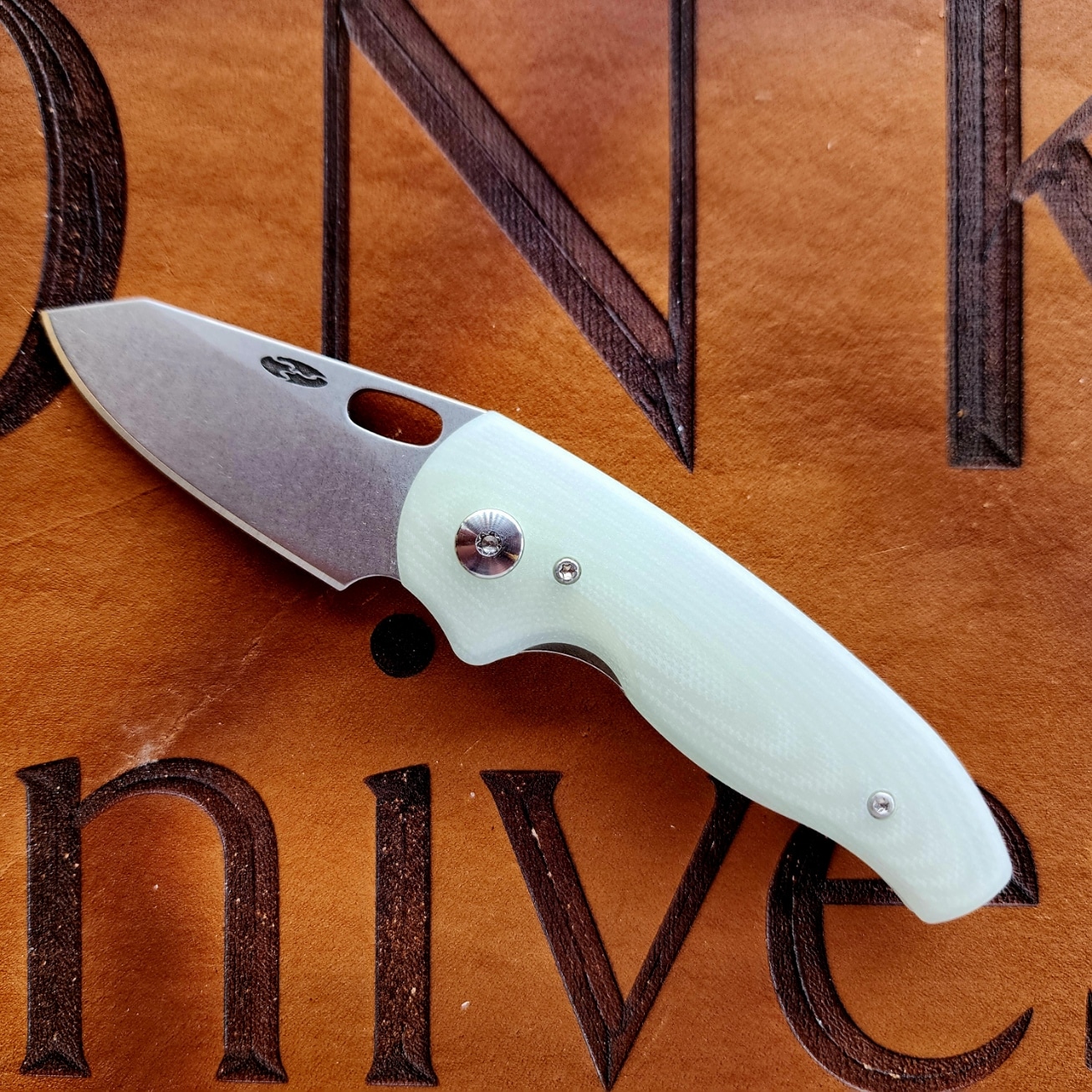 Three Rivers Mfg Nerd 3D Milled Jade G10 Stonewashed Magnacut Blade ...